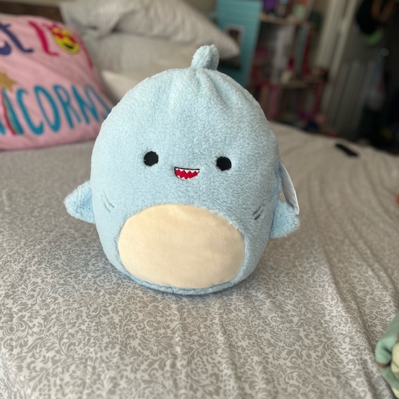 Squishmallows | Toys | New 2 Davie The Shark Fuzzamallow Squishmallow ...